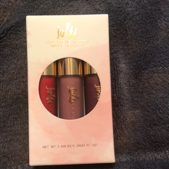 jolii | Makeup | Jolii Luxe Crme Matte Lipsticks | Poshmark
